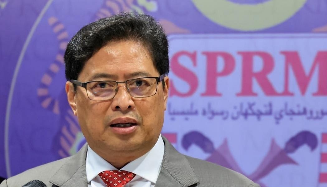 Azam Baki Declines Immediate Comment on RM1.11 Billion Allegation, Says ...